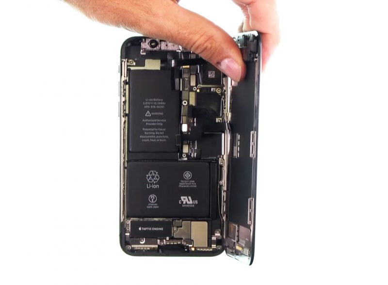 Batterie d’un iPhone X : un changement assez facile à faire - Le blog de Bricophone - Actualités ...